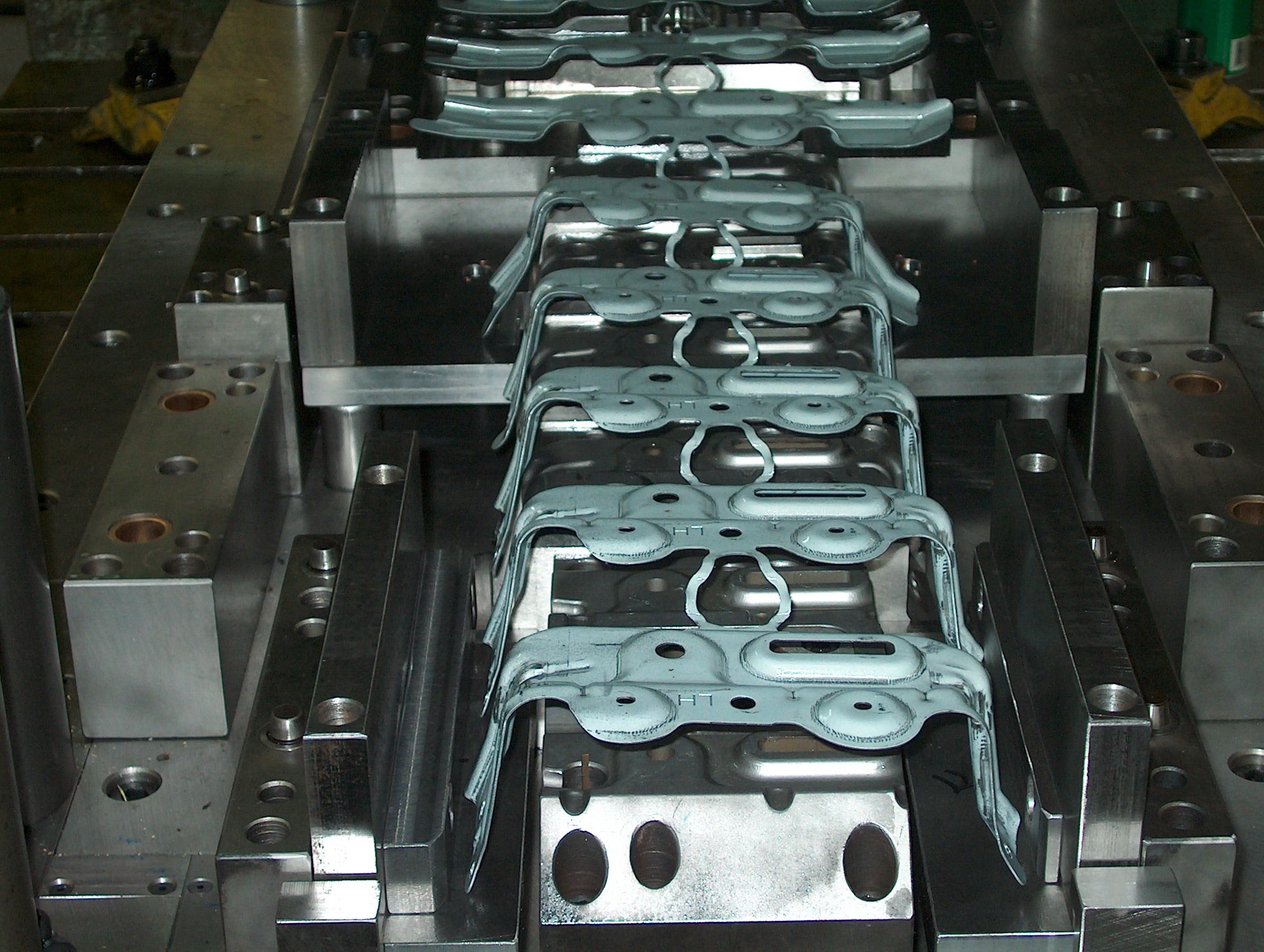 Precision Stamping Dies - The Heim Group